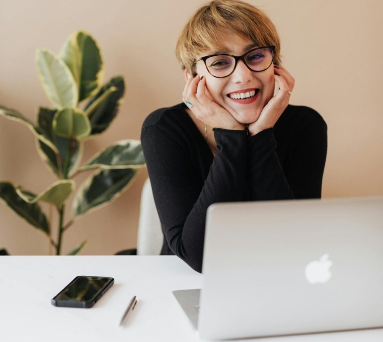 Easy Clean Coating – The Lens Theory